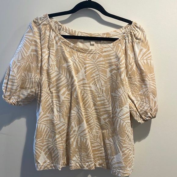 LOFT | Tops | Palm Lead Short Sleeve | Poshmark